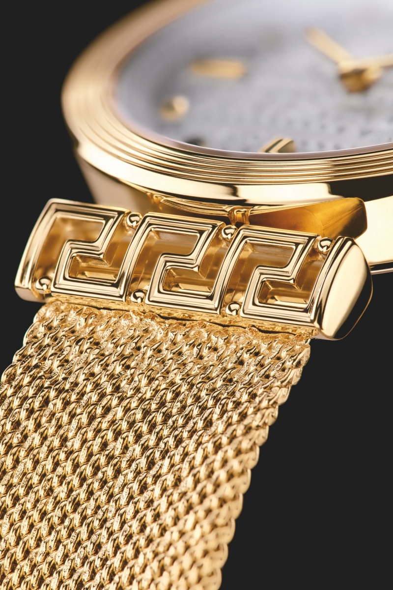 Versace Meander - Dòng Chảy Thời Gian Vô Tận